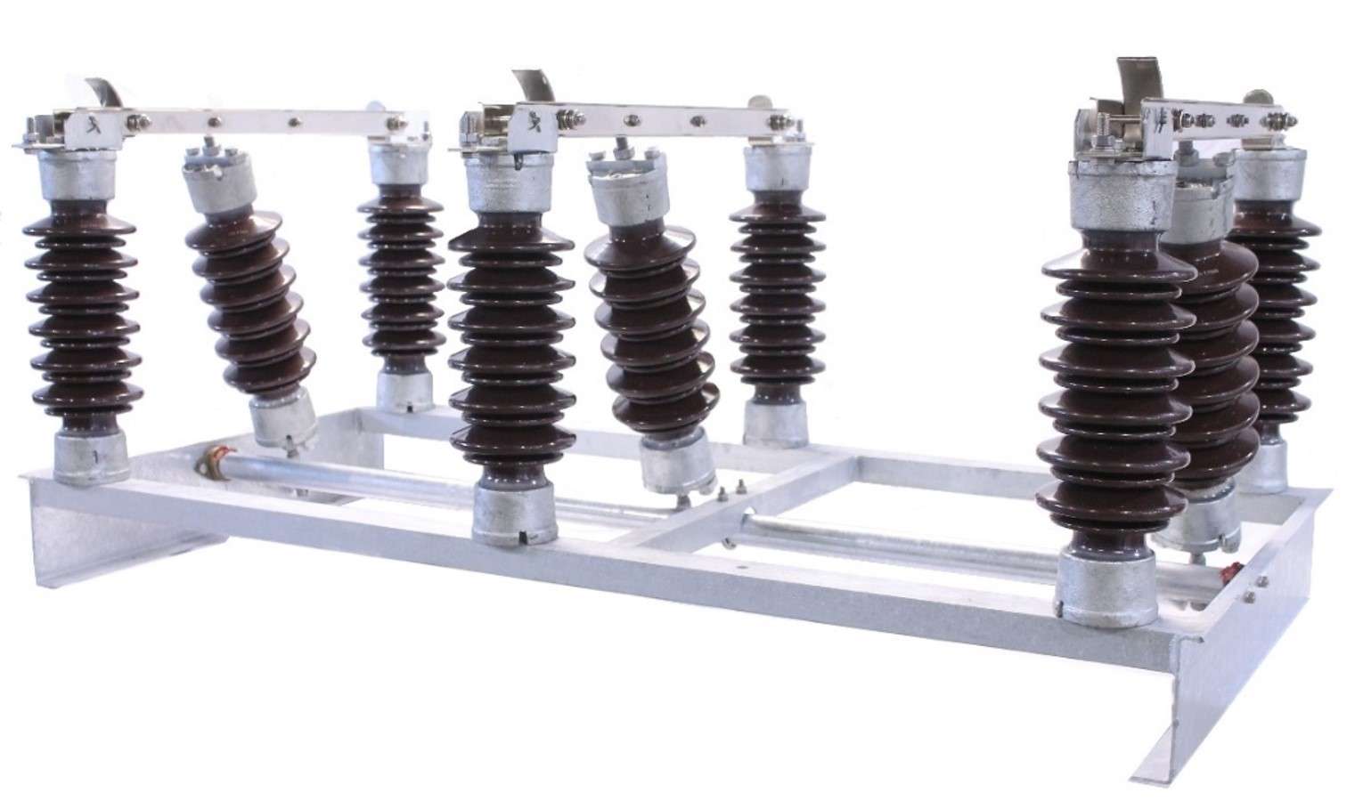 Interruptores e Seccionadores – Jayme da Costa